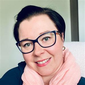 Webinaareilla vetovoimaisuutta vanhustyöhön | Laurea Journal